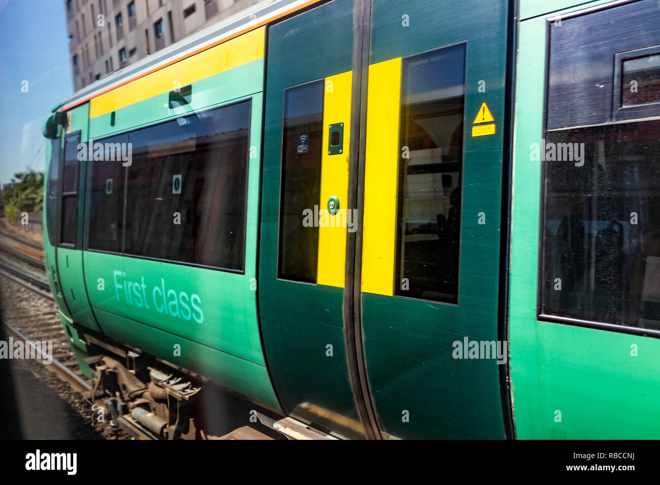 New thameslink train hi-res stock photography and images - Alamy