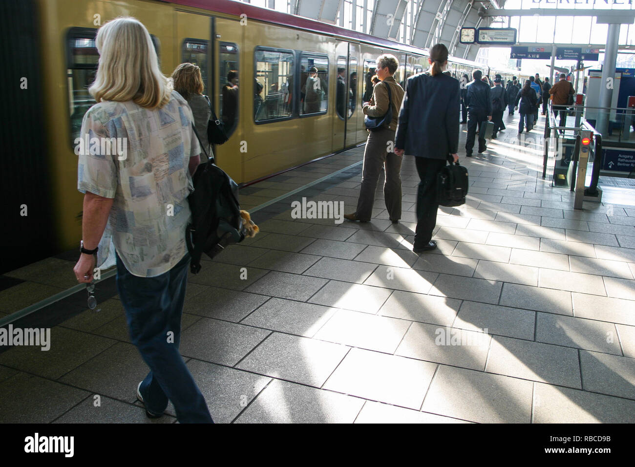 Metro de berlin hi-res stock photography and images - Alamy