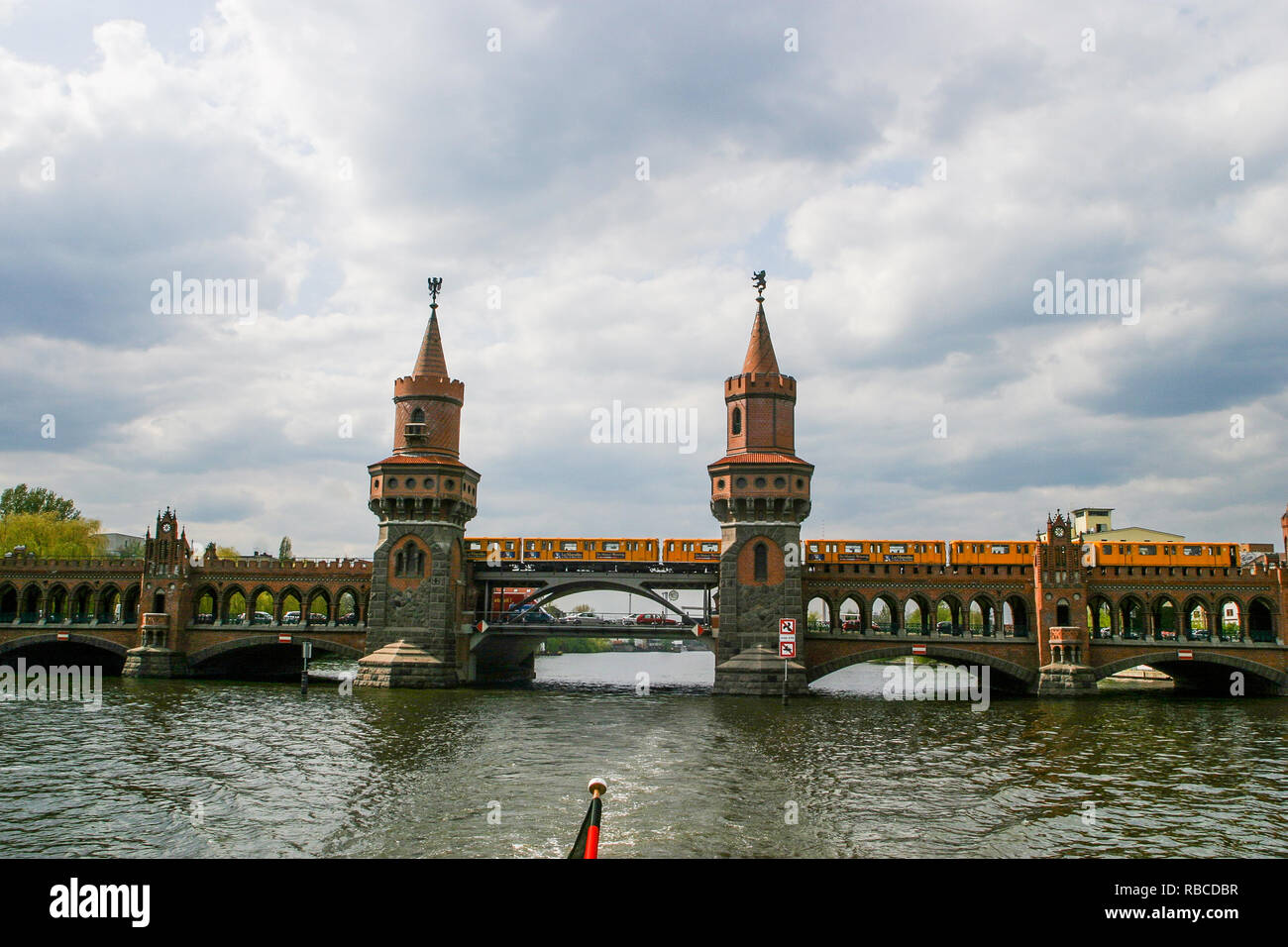 Oberbaum bridge, Oberbaumbrucke, Berlin, Germany Stock Photo - Alamy