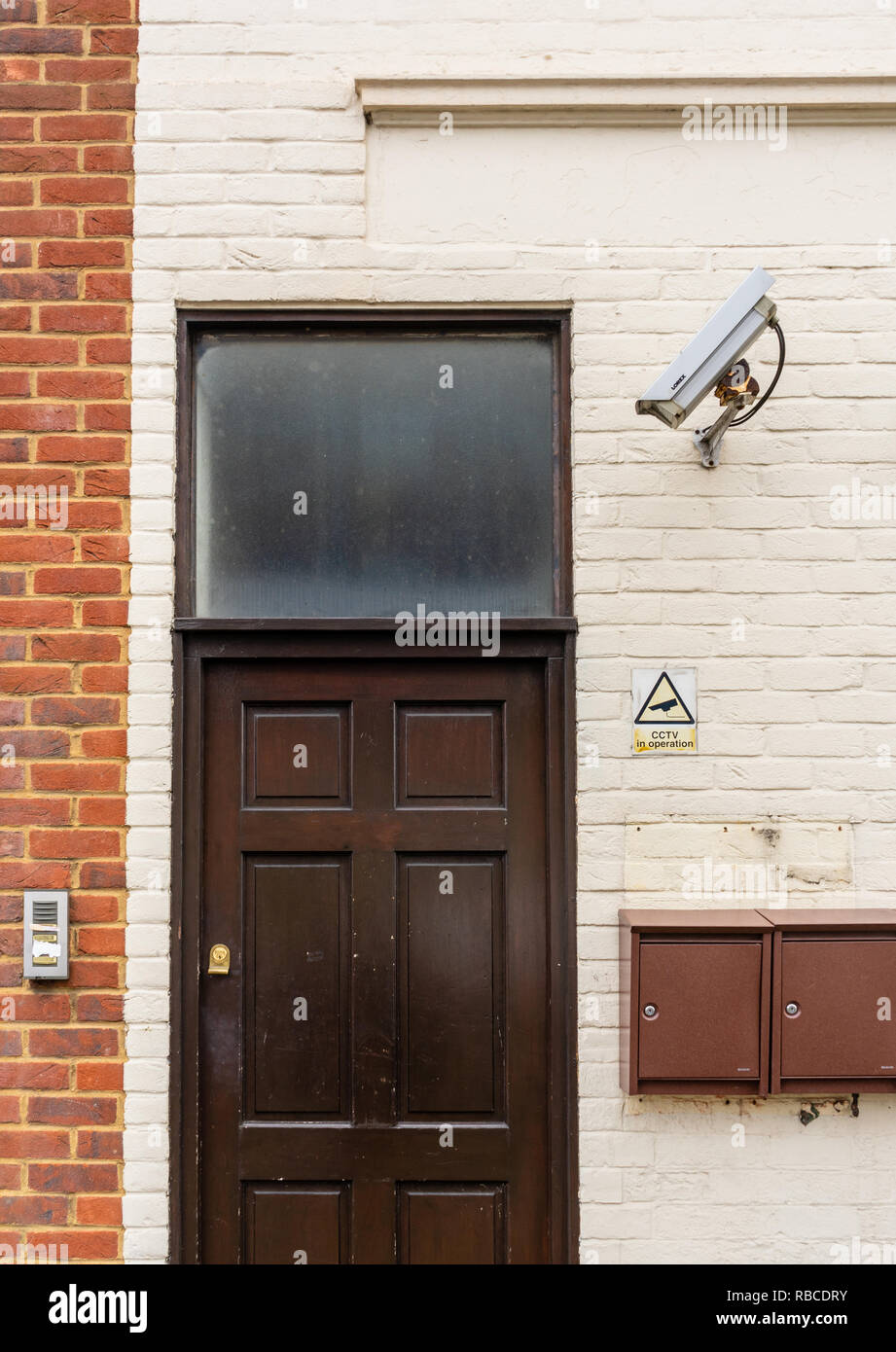 Door cctv hi-res stock photography and images - Alamy