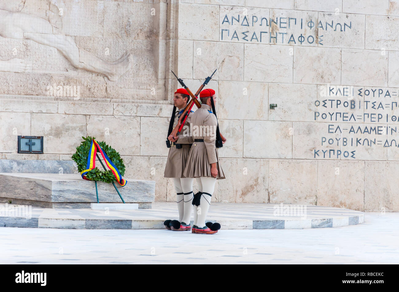 Infantry unit of the greek army hi-res stock photography and images - Alamy