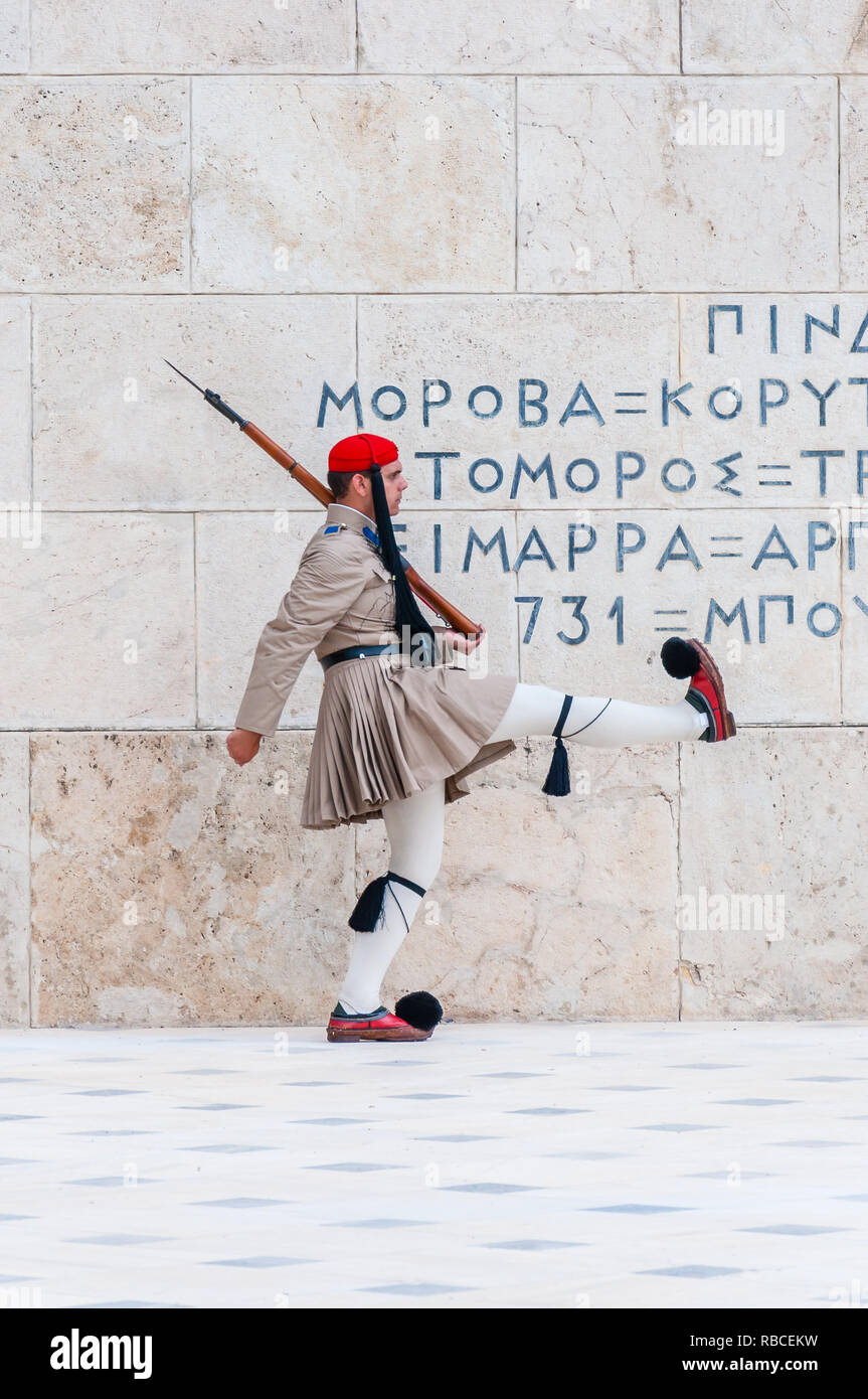 Infantry unit of the greek army hi-res stock photography and images - Alamy