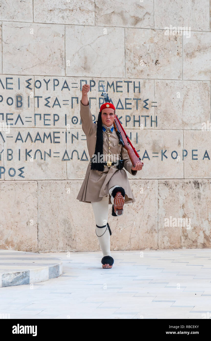 Infantry unit of the greek army hi-res stock photography and images - Alamy