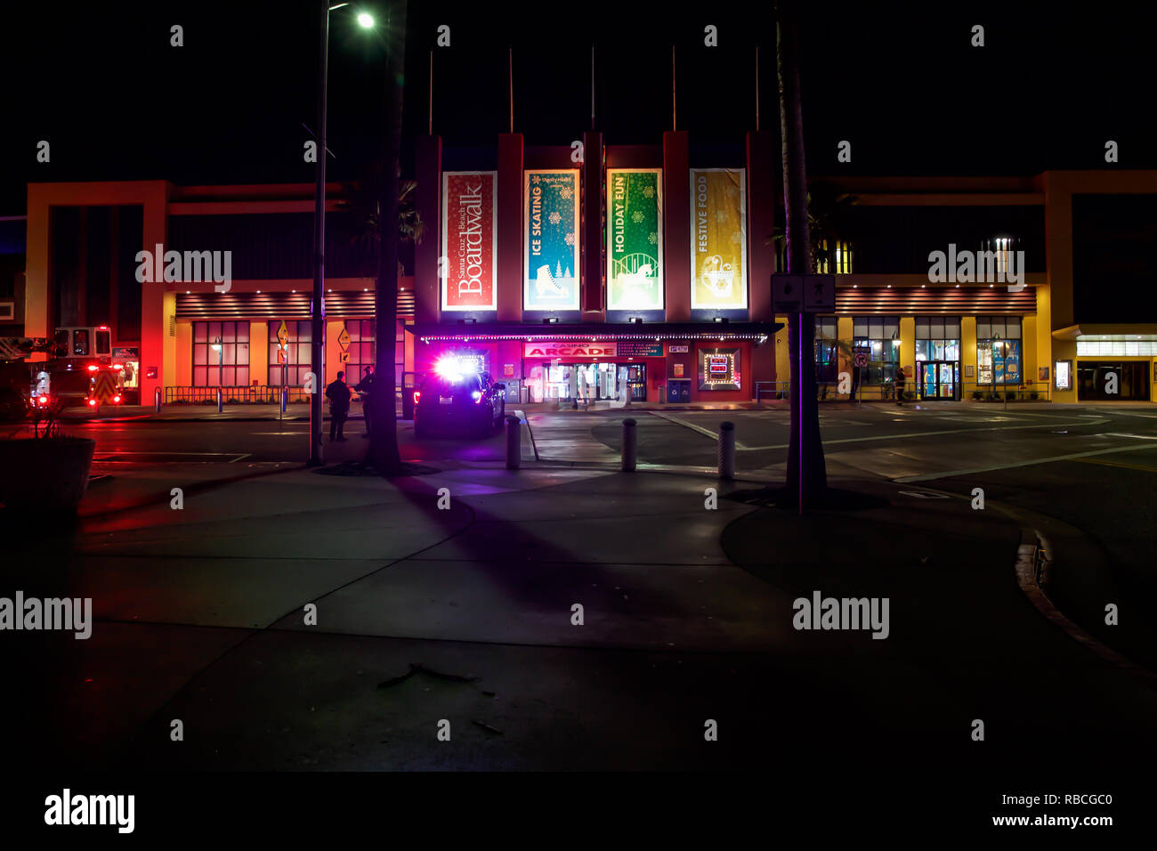 Santa cruz boardwalk night hi-res stock photography and images - Alamy