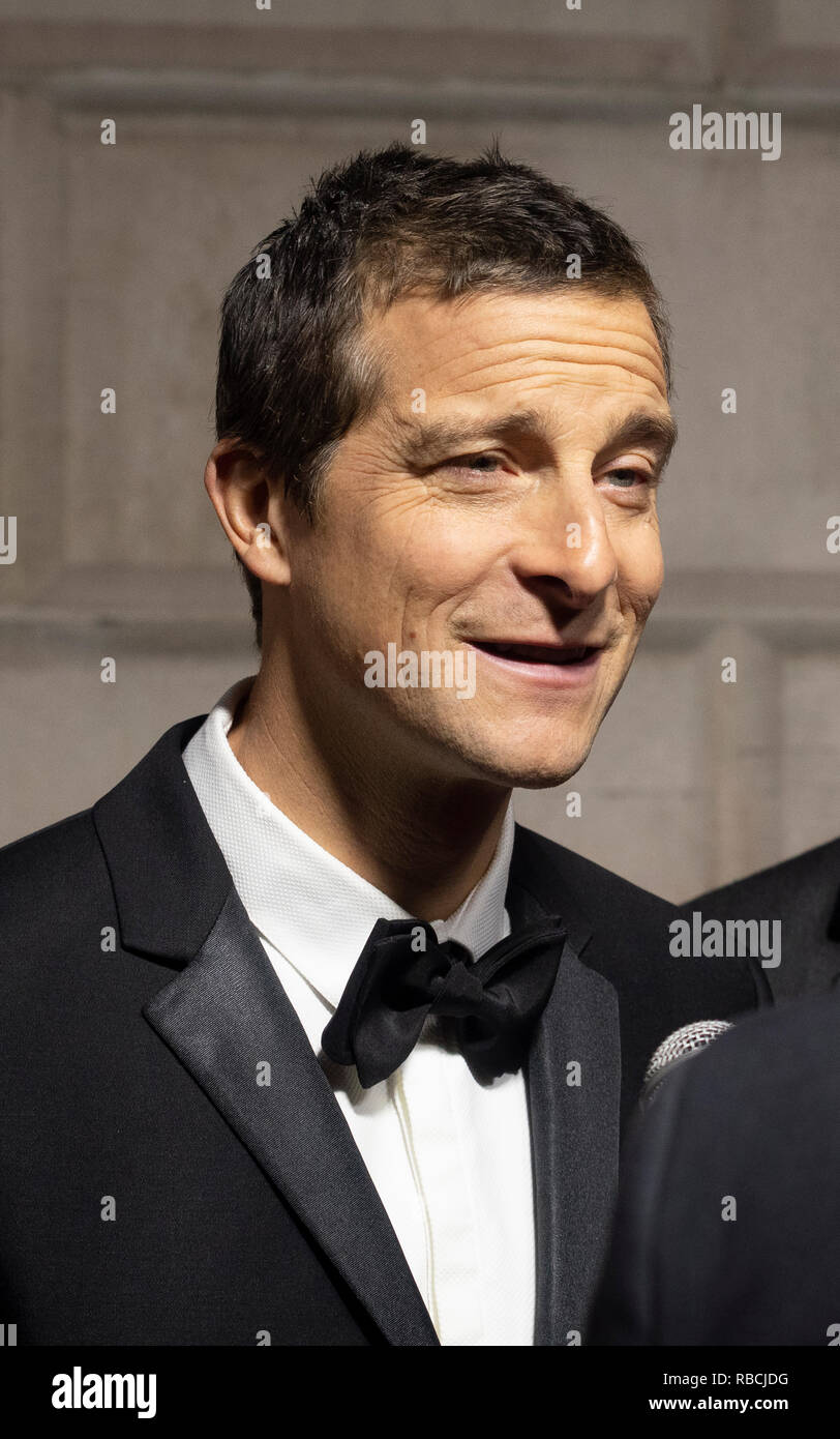 Bear grylls hi-res stock photography and images - Alamy