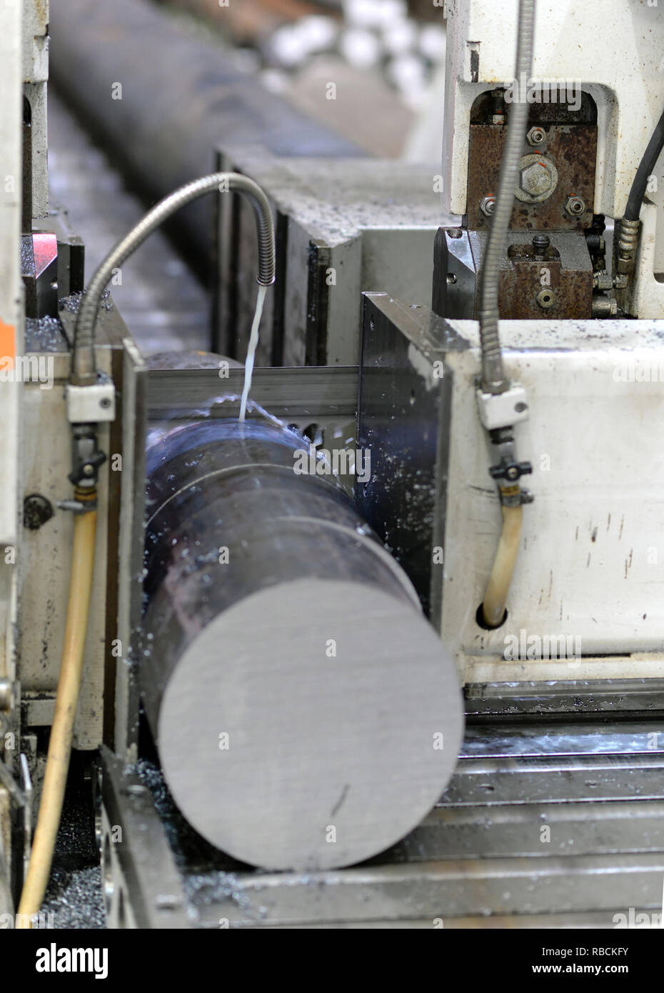 Sale and storage of industrial goods and steel in a factory hall ...