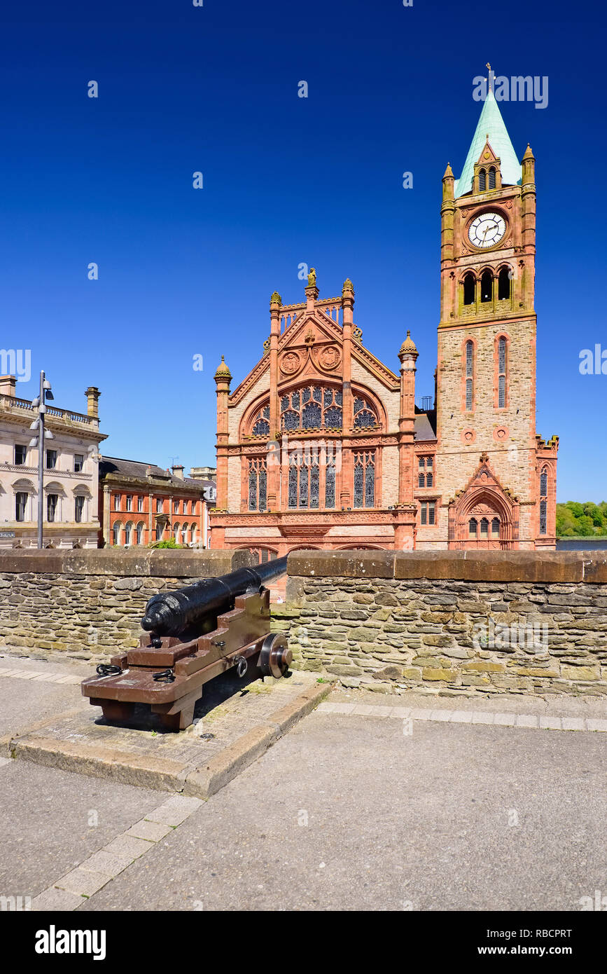 Northern Ireland, County Derry, The Guild Hall, view from the city’s ...