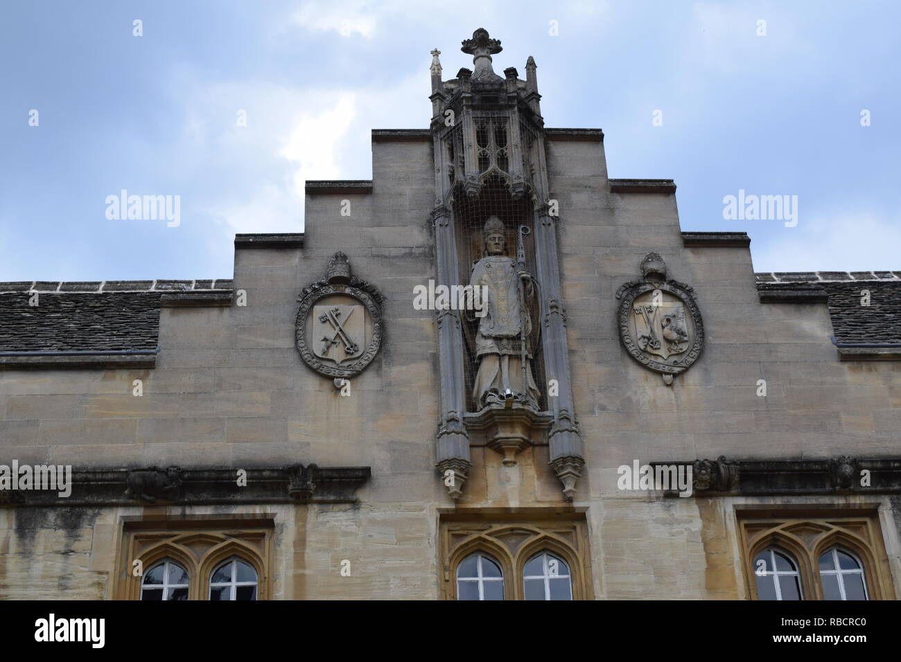 Corpus Christi College Oxford, statue of founder bishop Foxe Stock ...