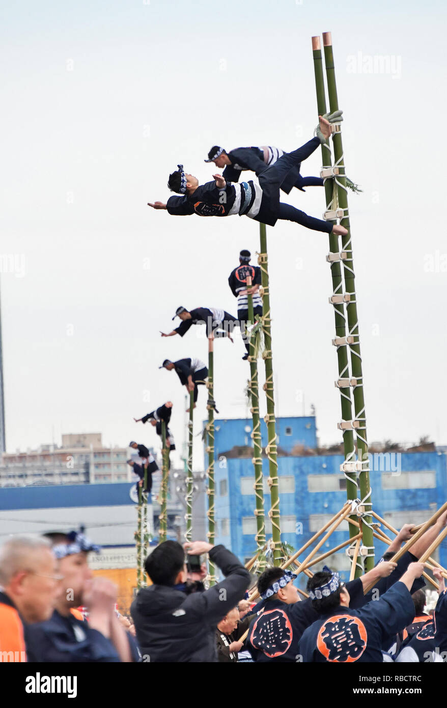 Traditional Japanese firefighters (Members of the Edo Firemanship ...