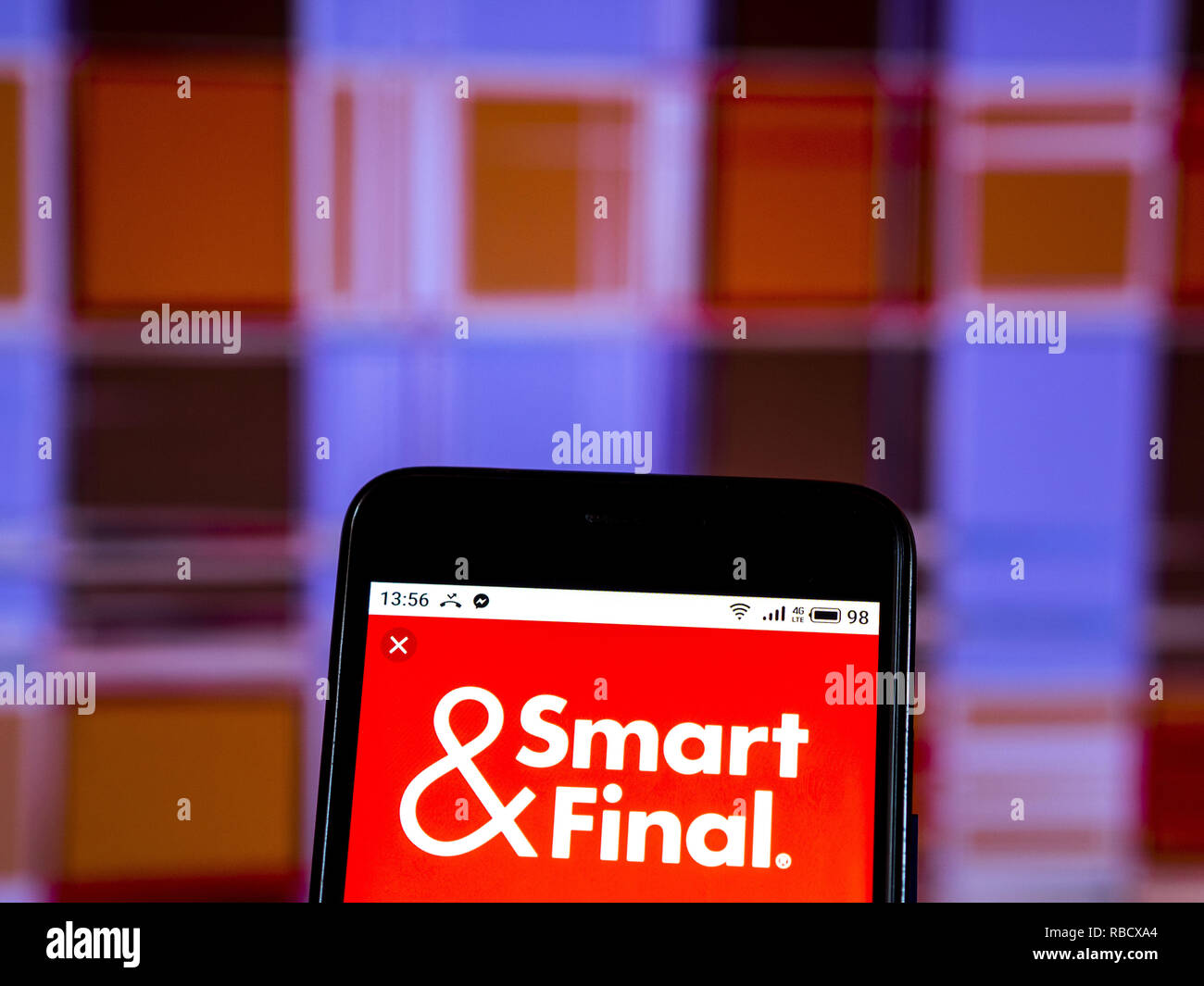 Smart and final logo hi-res stock photography and images - Alamy