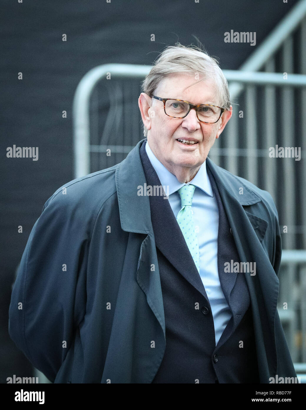 Politics politician voting head shot hi-res stock photography and ...