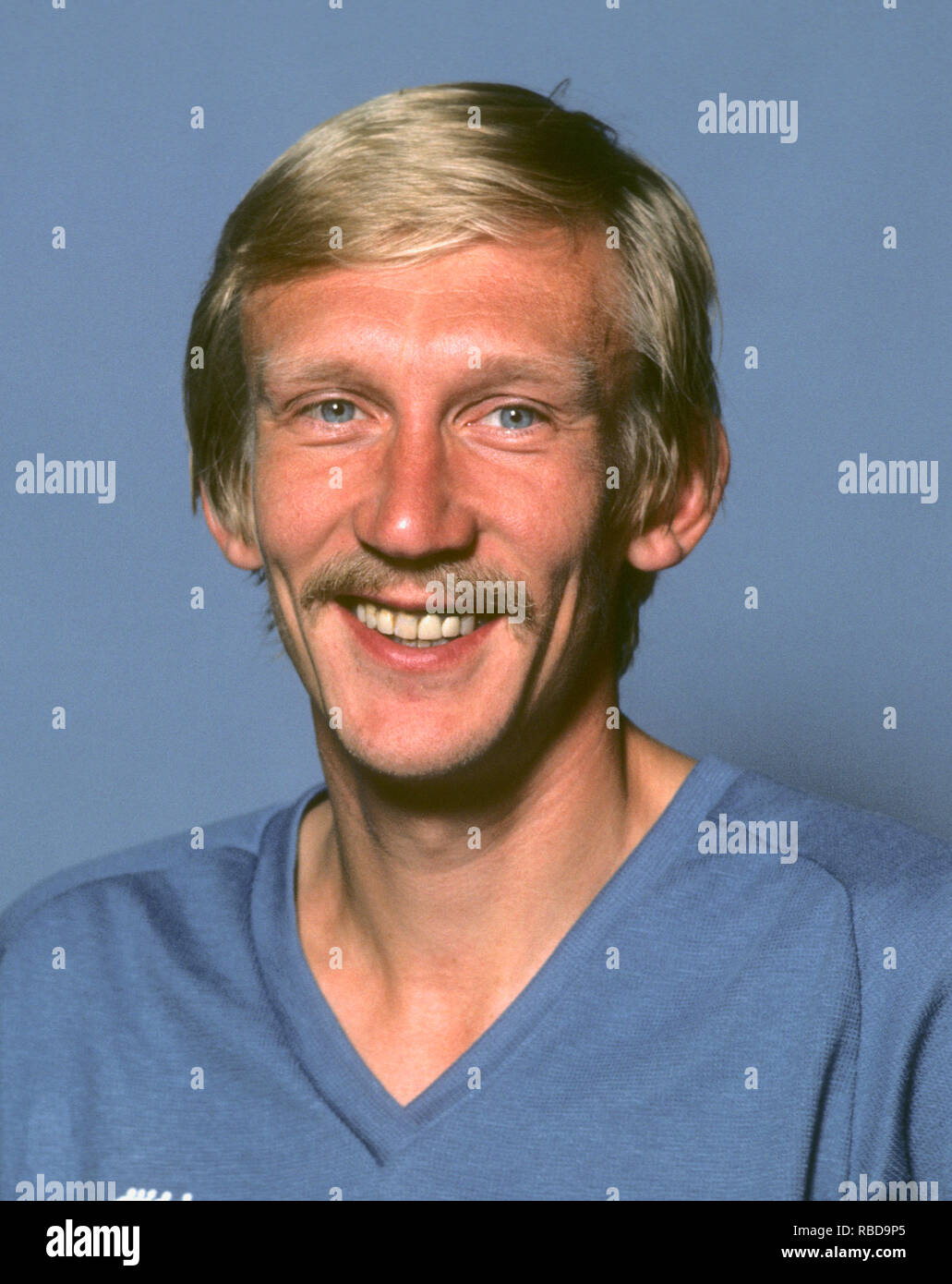 MATTI VAINIO Finish long-distance runner Stock Photo - Alamy