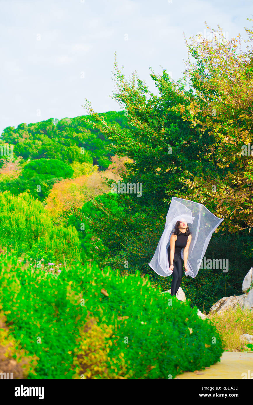 Latin female model poses for pictures in Barcelona, Spain. Barcelona's ...