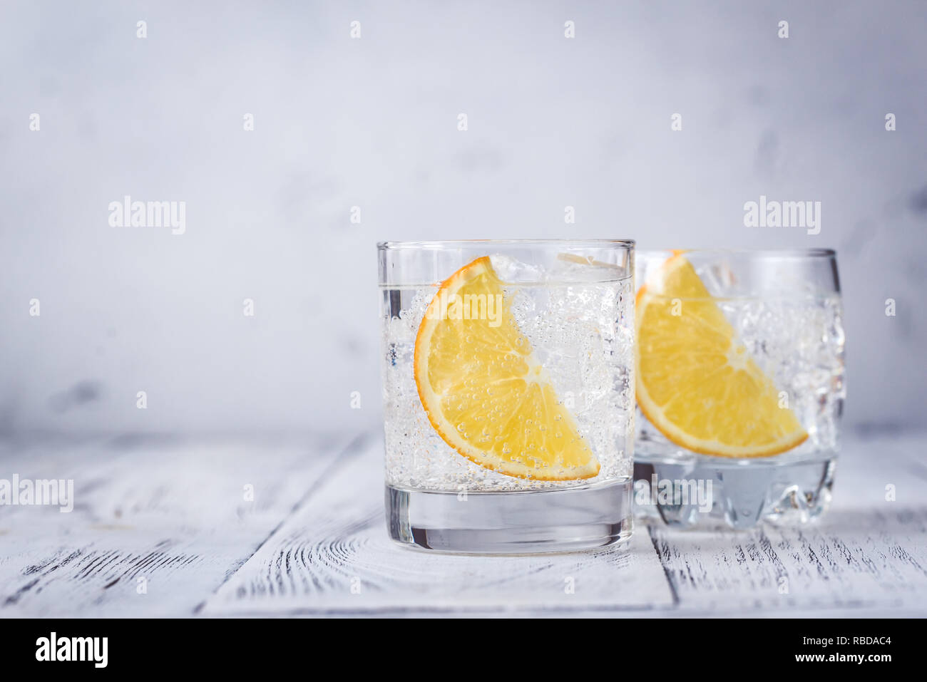 Mixing gin tonic hi-res stock photography and images - Alamy