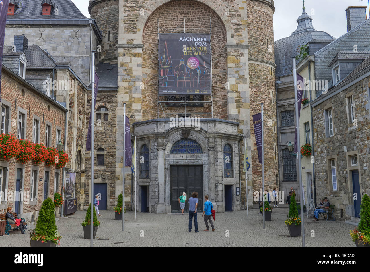 Cathedral court, cathedral, Aachen, North Rhine-Westphalia, Germany ...