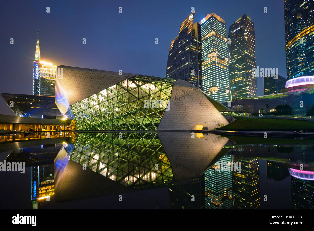 Guangzhou Opera House. Guangzhou, China Stock Photo - Alamy