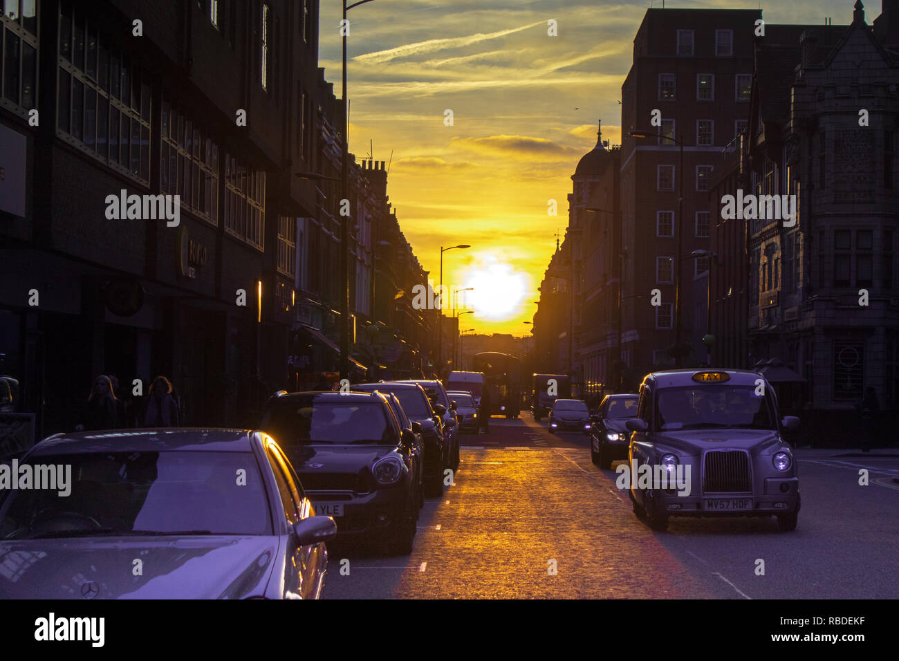 Praed street london hi-res stock photography and images - Alamy