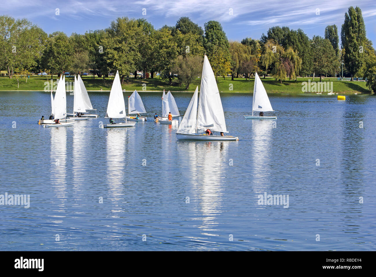 Small sailing ships hi-res stock photography and images - Alamy