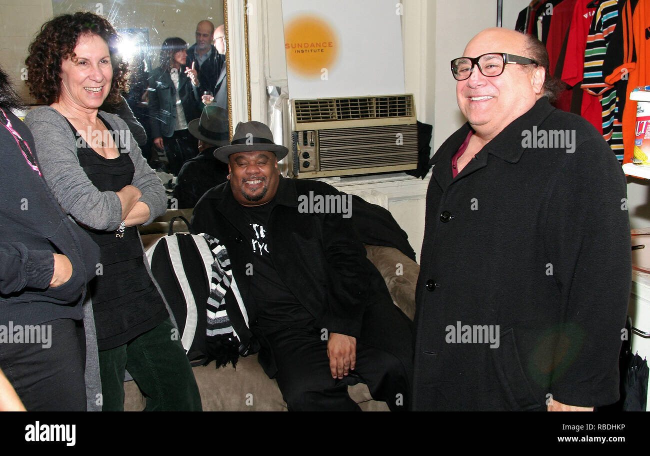 NEW YORK - MARCH 7: Playwright/Actor/Musician Stew poses backstage as ...