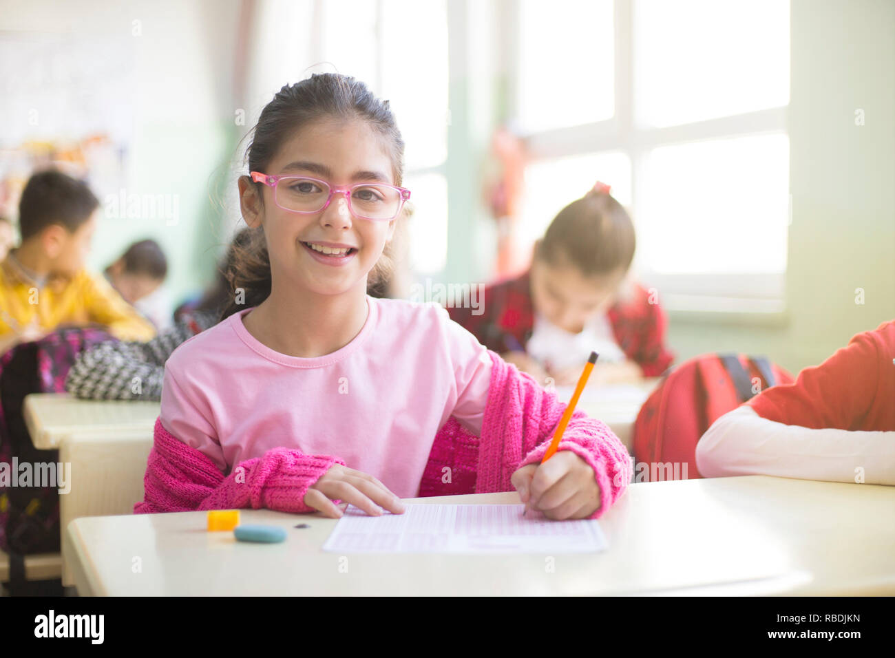 Exam classroom test multiple choice hi-res stock photography and images ...