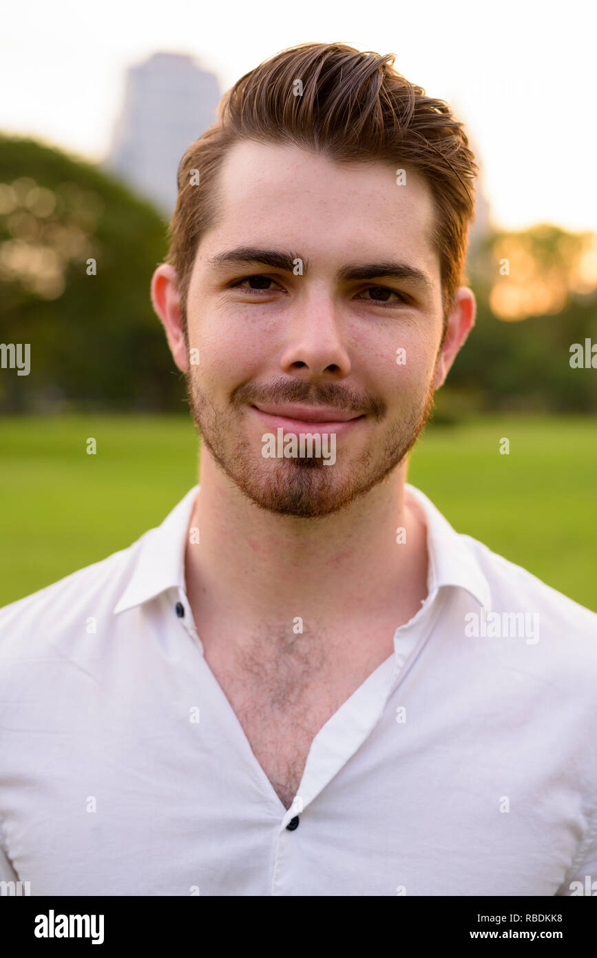 Closeup face hi-res stock photography and images - Alamy