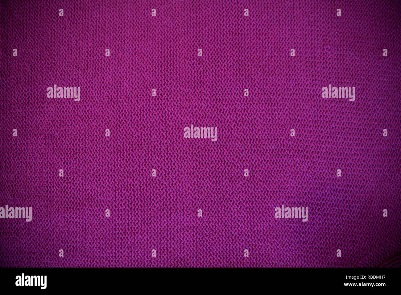 Fuchsia fabric texture hi-res stock photography and images - Alamy