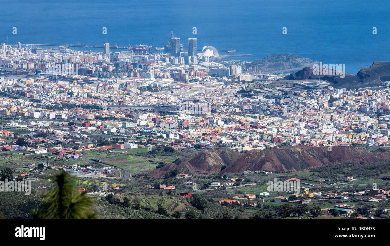 Cityscape santa cruz tenerife hi-res stock photography and images - Alamy