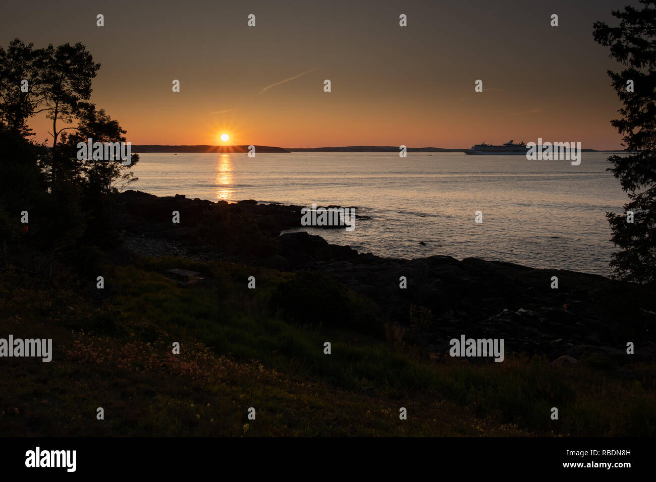 Sunrise colors landscape Stock Photo - Alamy