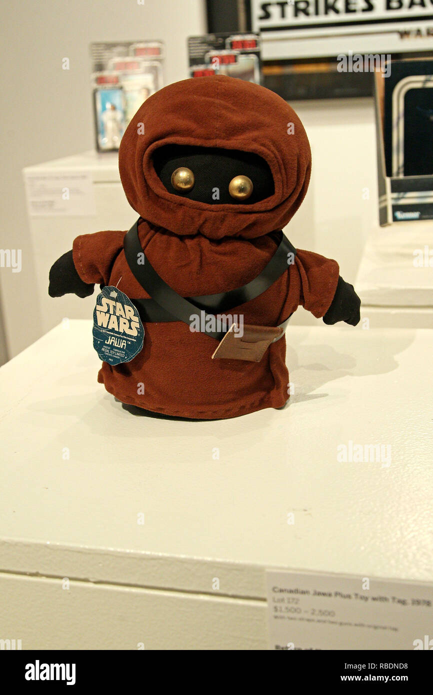 Canadian jawa plush toy hi-res stock photography and images - Alamy