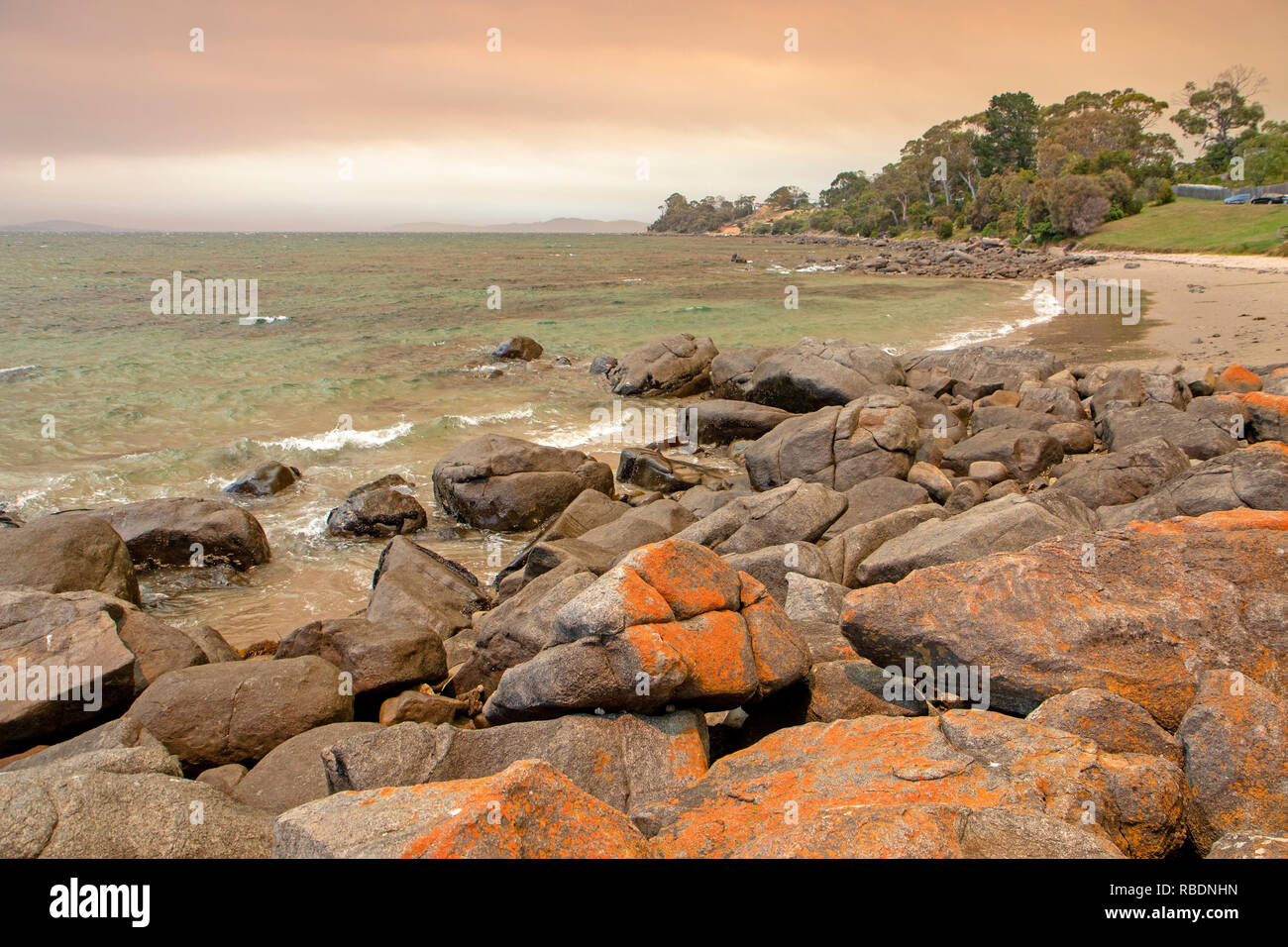 Bushfire smoke hi-res stock photography and images - Alamy
