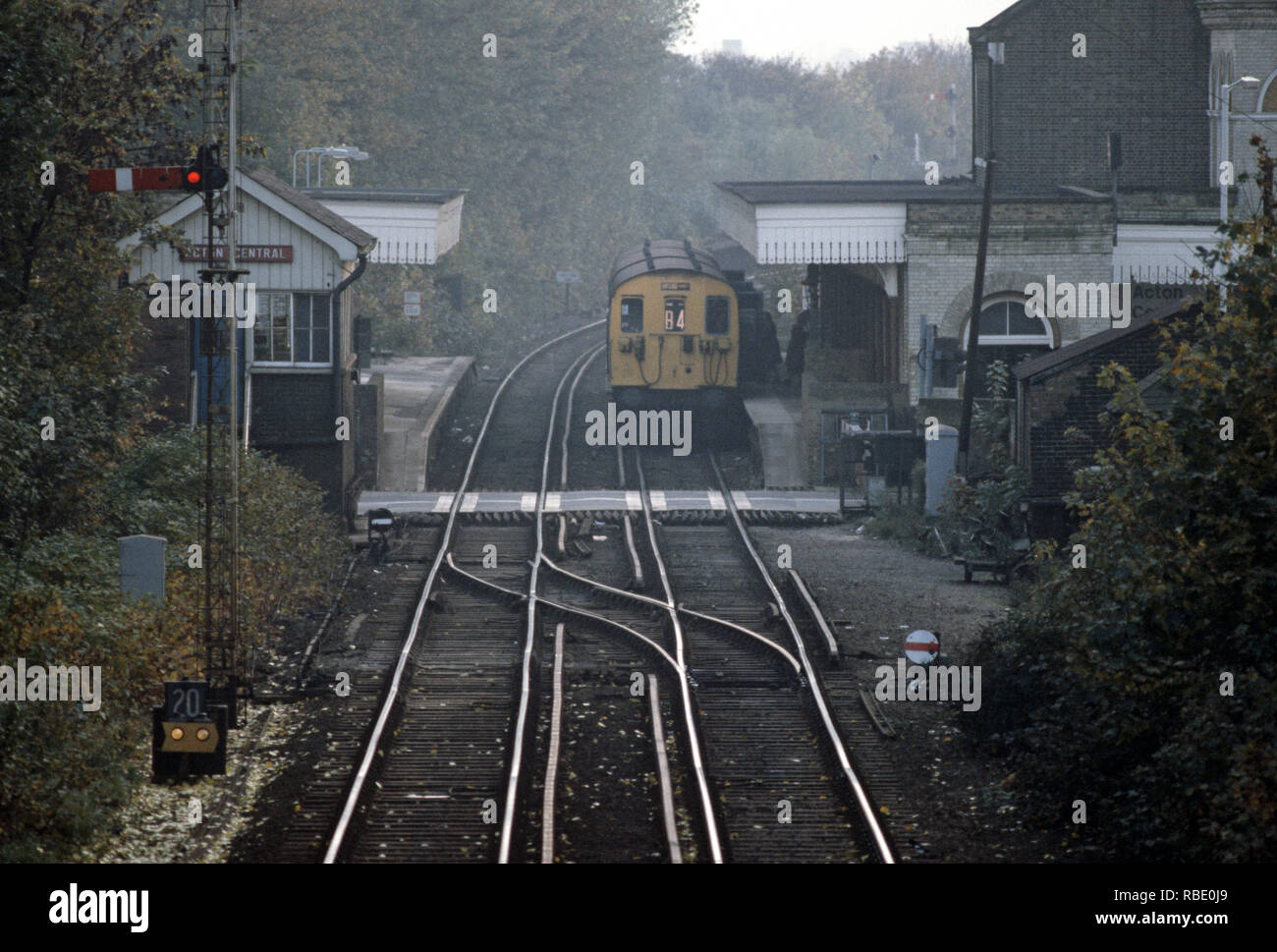 Acton london 1980s hi-res stock photography and images - Alamy