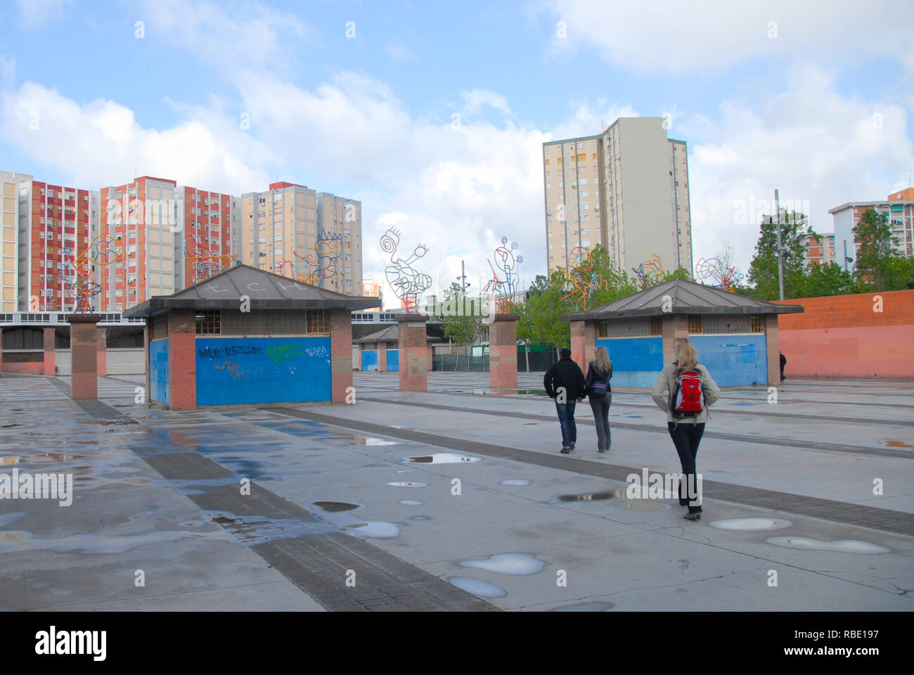 Spain block flats hi-res stock photography and images - Alamy