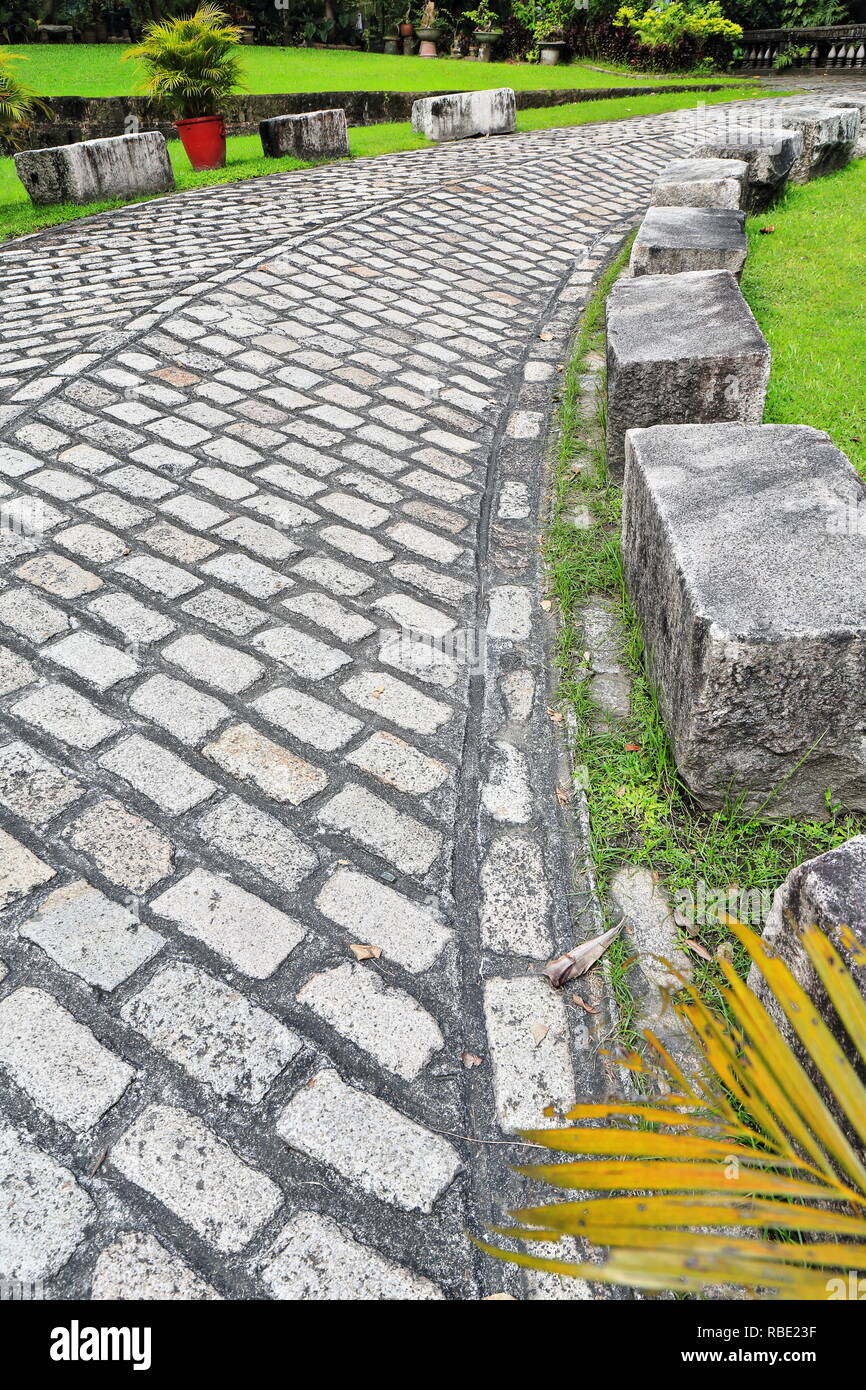 Turf rampart hi-res stock photography and images - Alamy