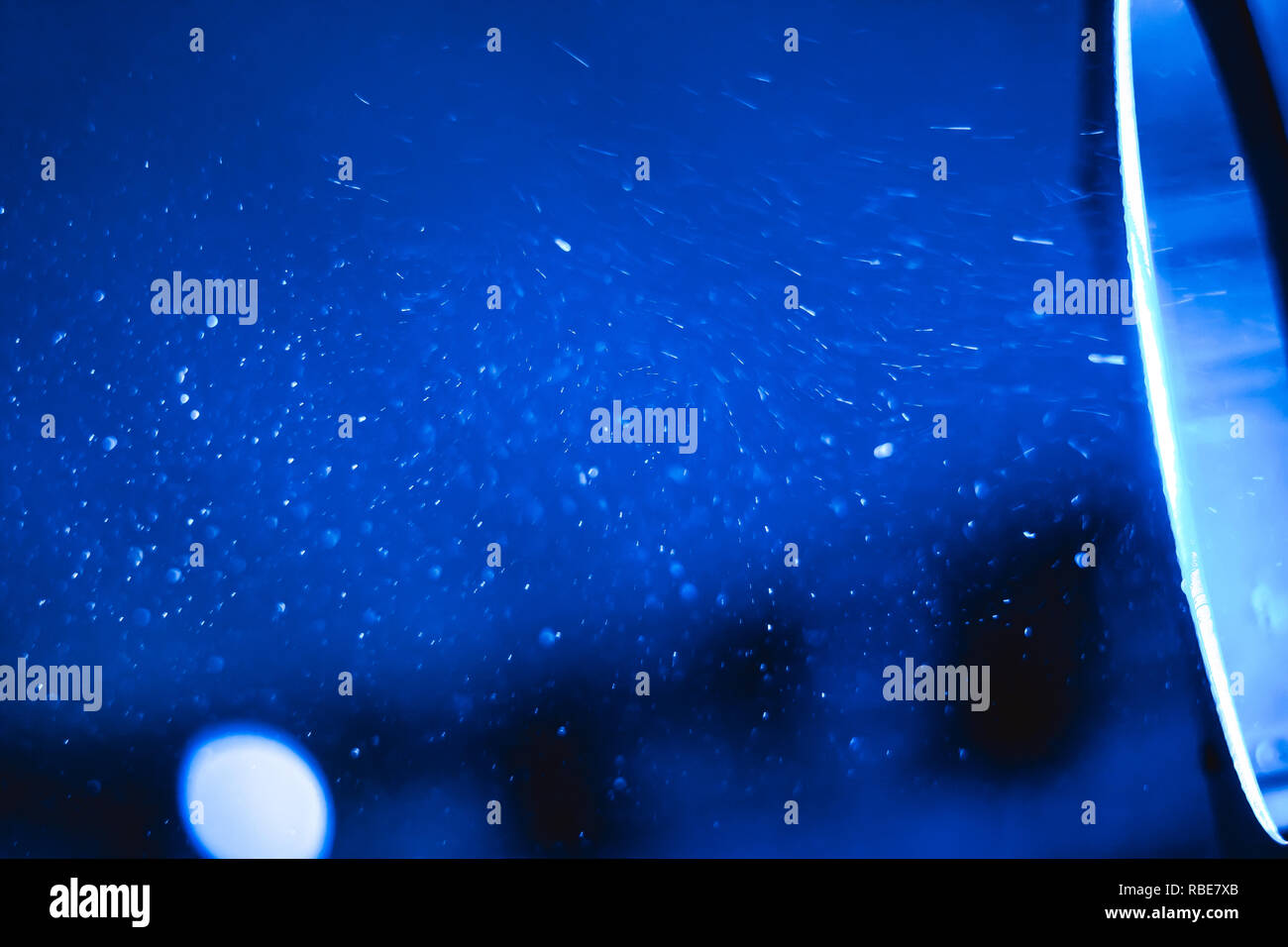 Abstract lighting, dust, particle and glare on a dark background Stock ...
