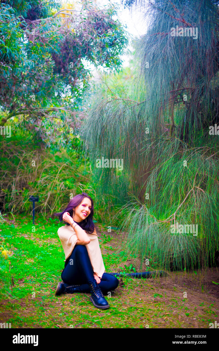 Latin female model poses for pictures in Barcelona, Spain. Barcelona's ...