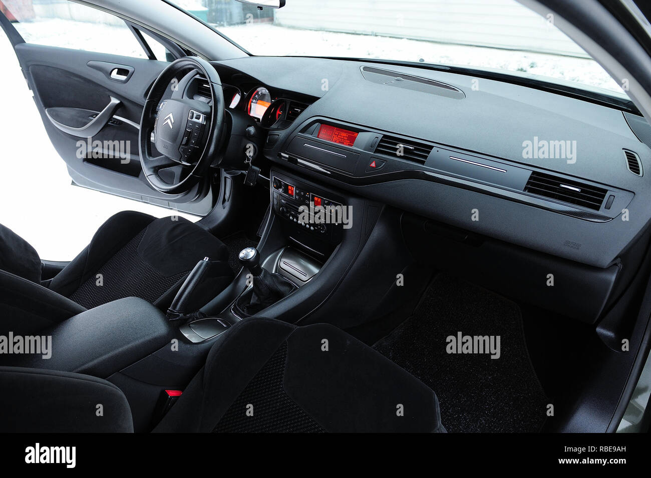 Citroen, car, service, wheel, business, safety, workshop, work, lift ...