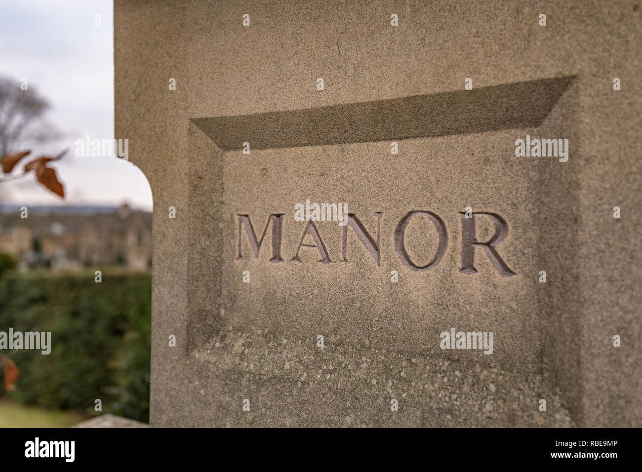 Entrance to the manor house hi-res stock photography and images - Alamy