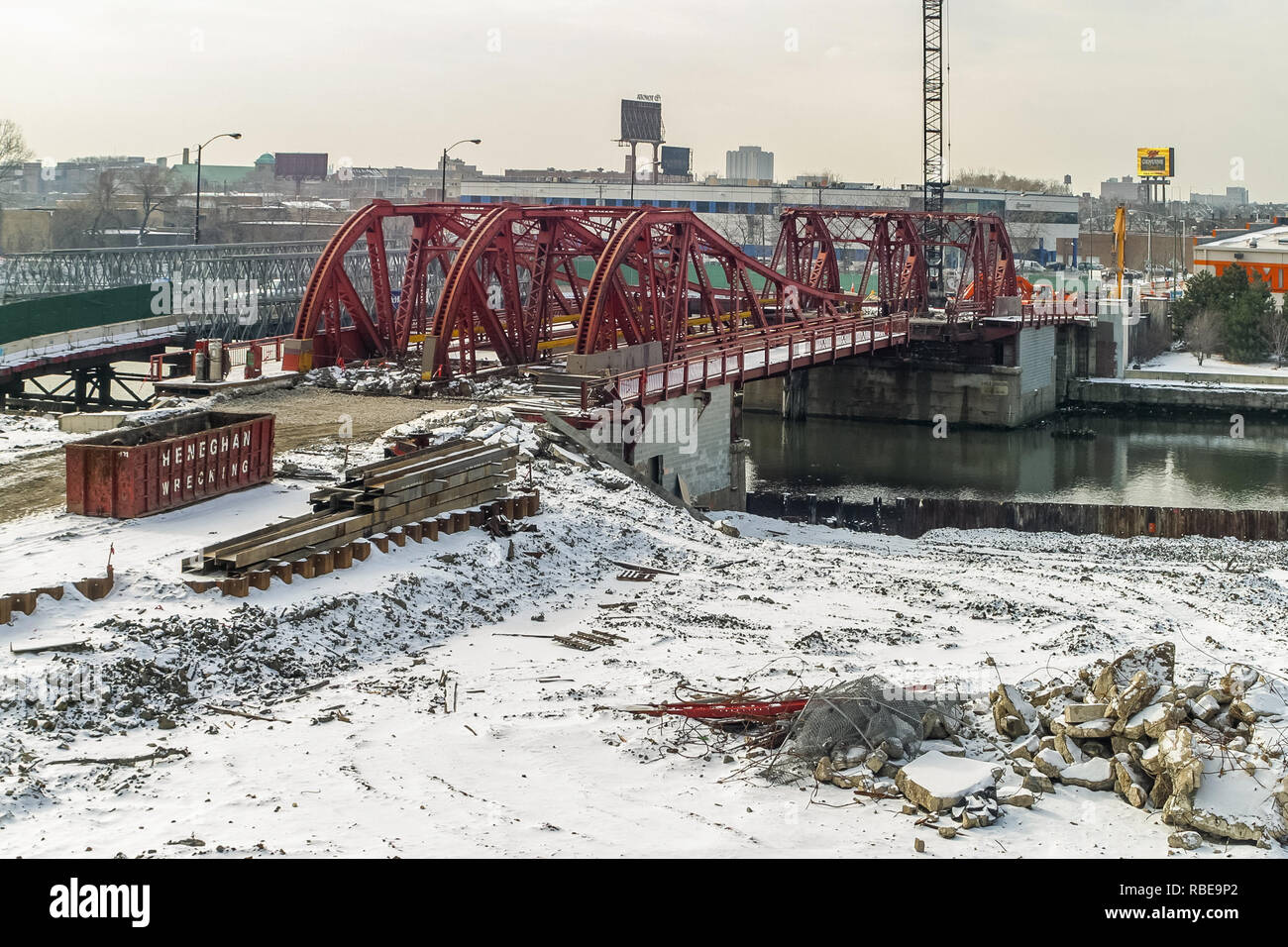 Bascule truss bridge hi-res stock photography and images - Alamy