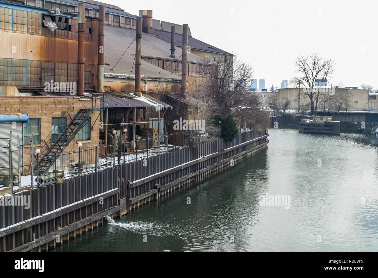 Finkl Steel plant in the Lincoln Park neighborhood Stock Photo - Alamy