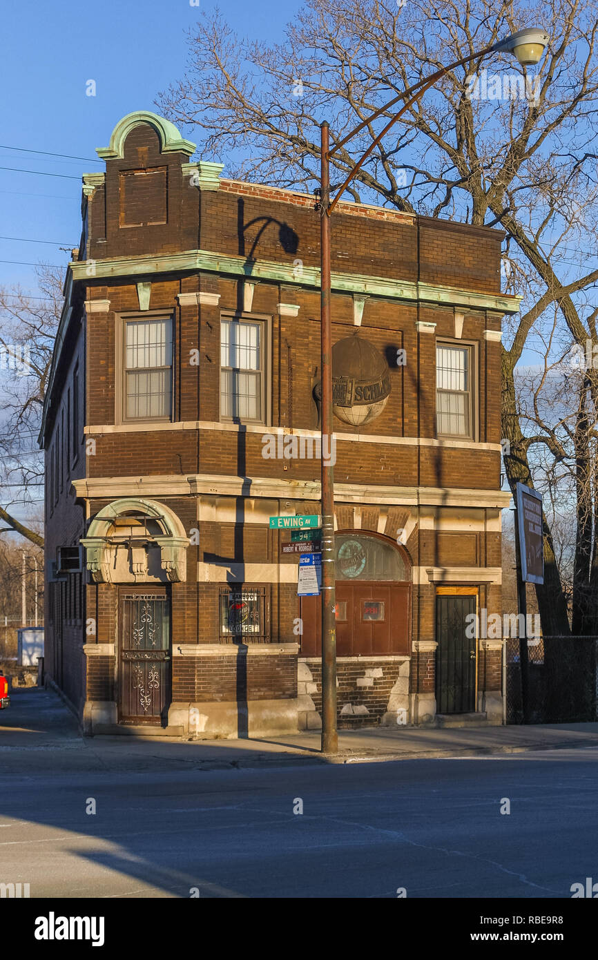 Schlitz Tied House in the South Chicago neighborhood Stock Photo - Alamy