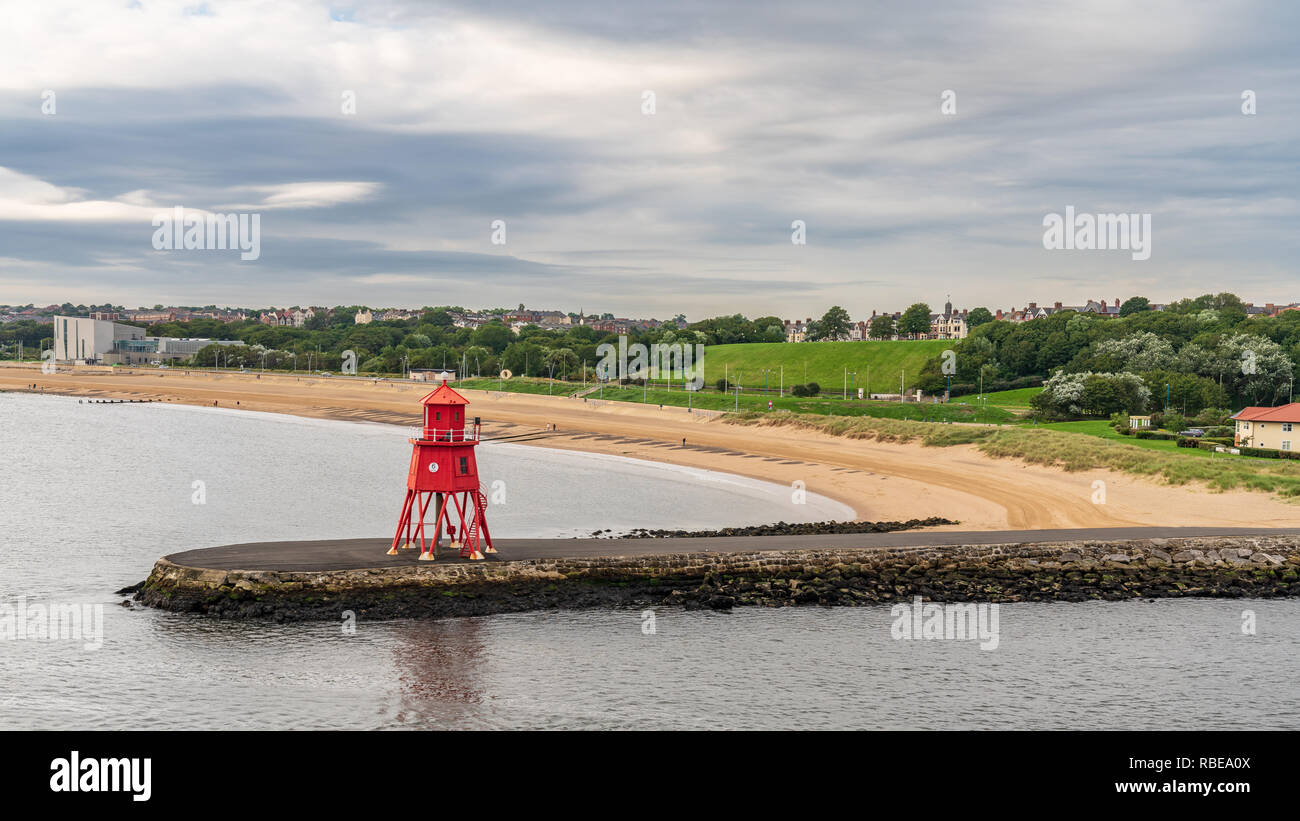 View from the River Tyne towards the Herd Groyne Lighthouse, with South ...