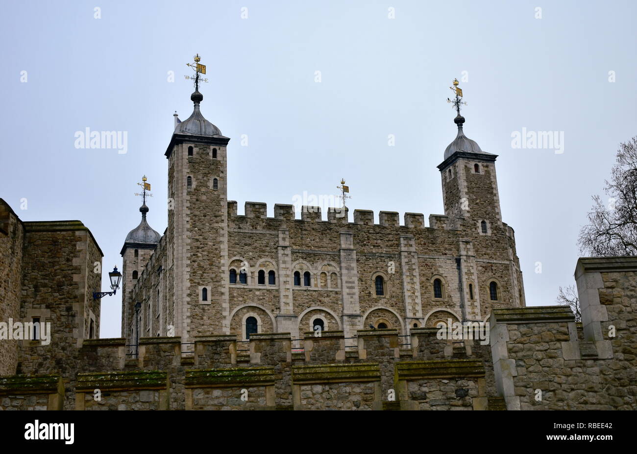 The Tower of London with the White Tower from Thames River walk. London ...