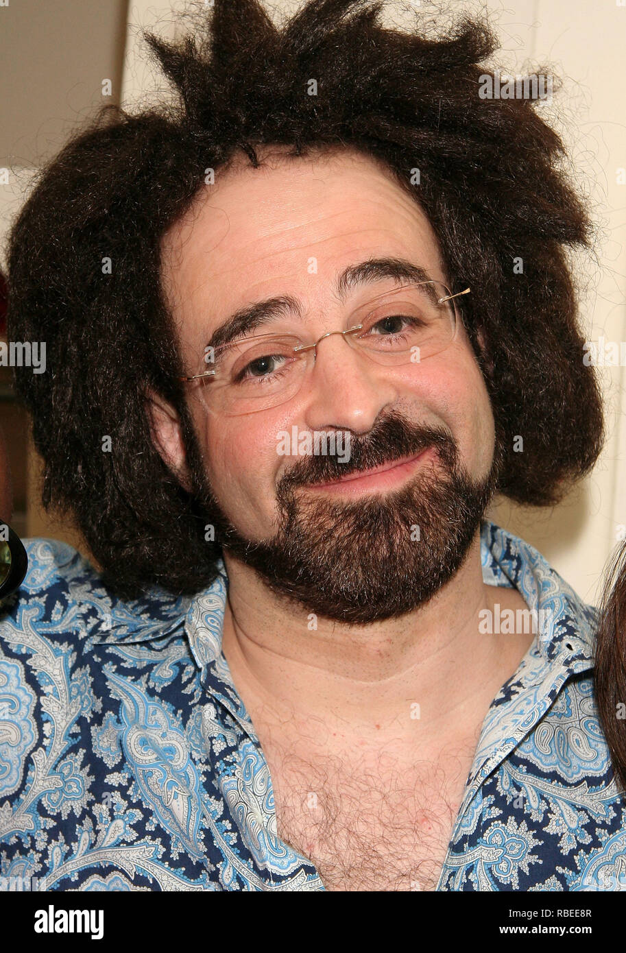 Adam duritz visits the cast of hi-res stock photography and images - Alamy