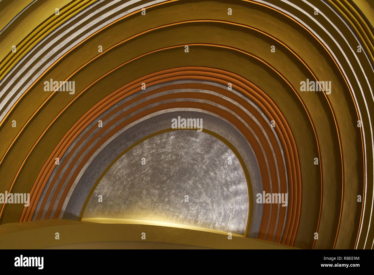 Cincinnati union terminal station hi-res stock photography and images ...