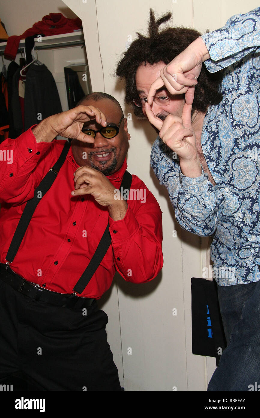 Adam duritz visits the cast of hi-res stock photography and images - Alamy