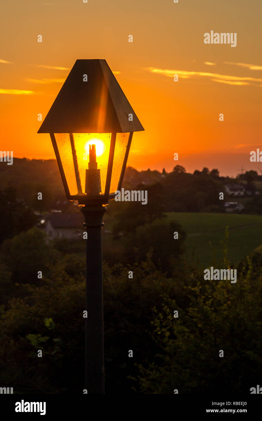 Burning street lamp hi-res stock photography and images - Alamy