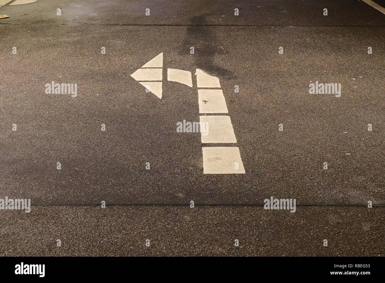 Empty lane on german highway hi-res stock photography and images - Alamy