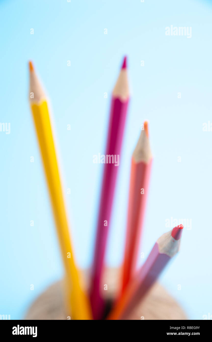String pencil circle hi-res stock photography and images - Alamy