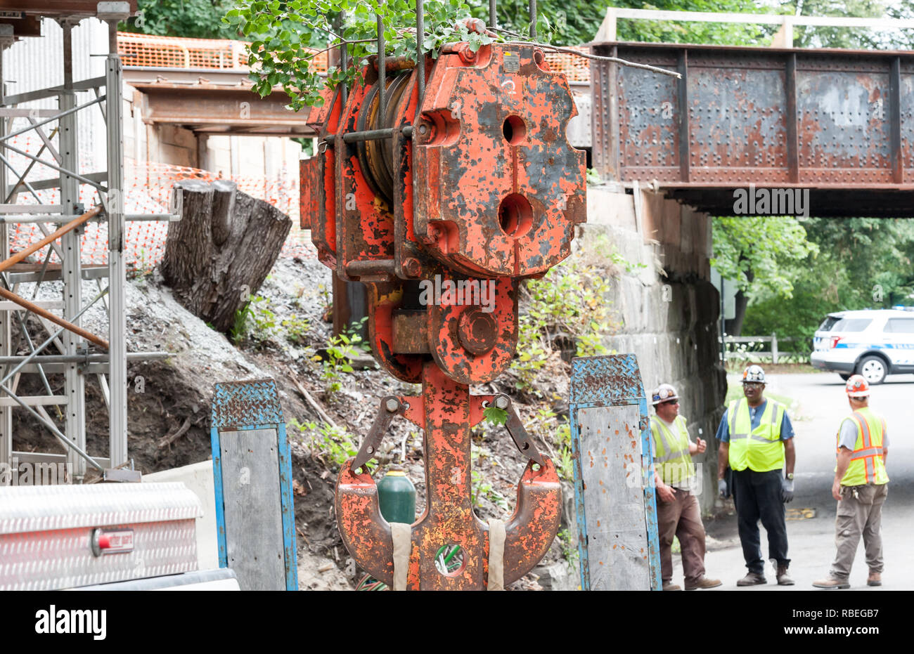 Concord bridge construction hi-res stock photography and images - Alamy