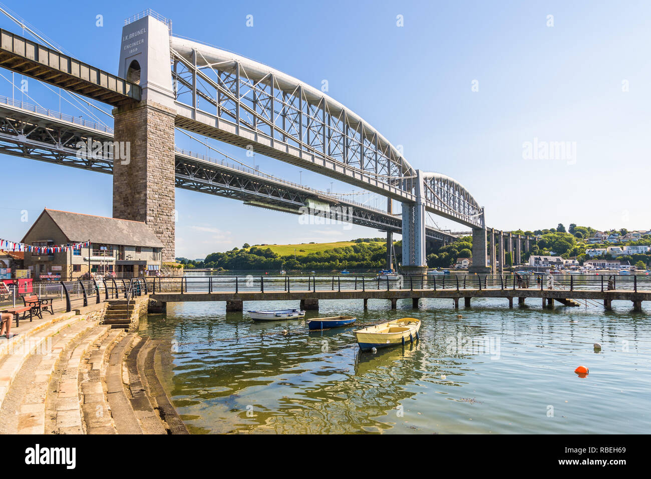 Royal albert bridge tamar train hi-res stock photography and images - Alamy